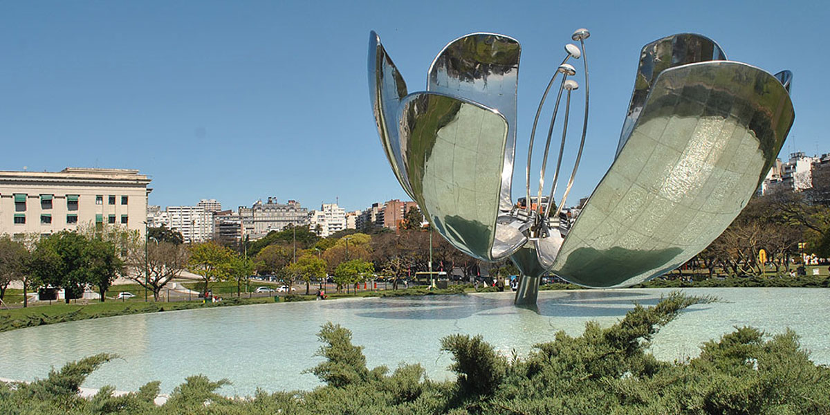 Floralis Generic: Sculpture with Movement | Free Tour Buenos Aires